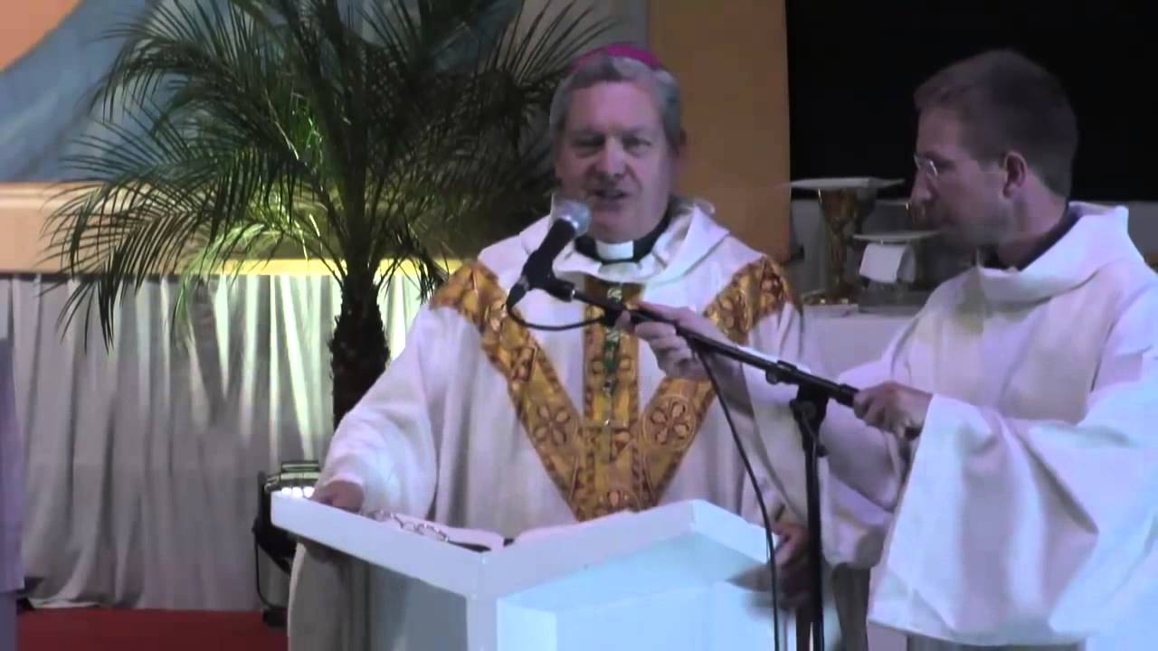 Lectures + homélie de Mgr Jacques Benoit Gonin (30 juillet) - Paray 2015 - EMMANUELplay